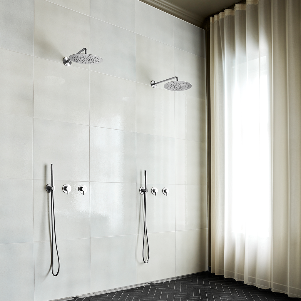 Qtoo Wall Mounted Sink Spout | Bathroom Faucets & Taps | Casson Hardware